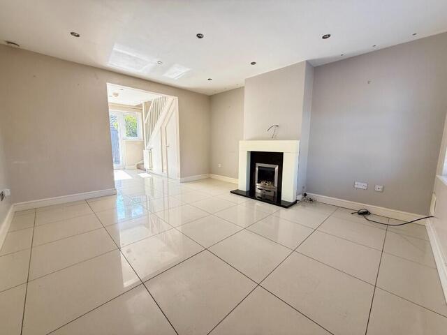 For Sale 3 Bedroom House Oadby Leicestershire DS101996261