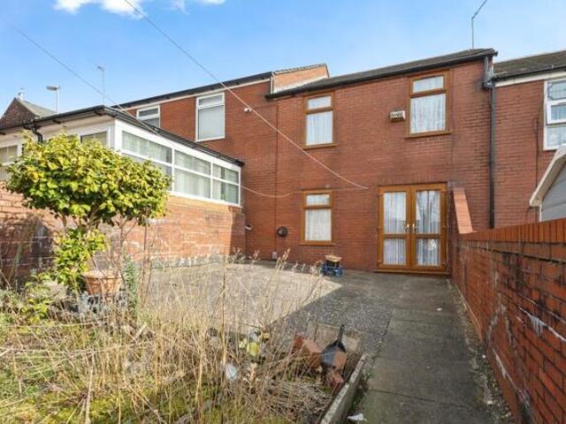 For Sale 3 Bedroom House Oldham Oldham DS98119578
