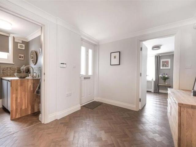 For Sale 3 Bedroom House Orpington Great London DLS101678765