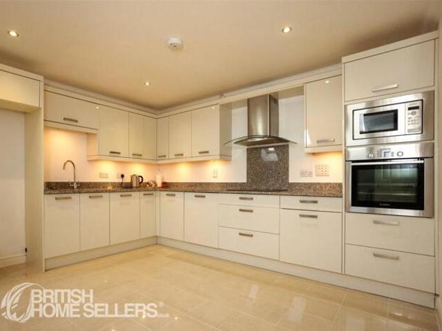 For Sale 3 Bedroom House Oxted Surrey DS101674877