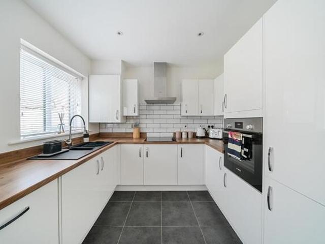 For Sale 3 Bedroom House Oxfordshire Oxfordshire DLS99926281