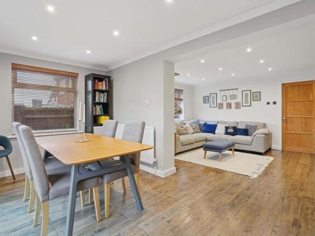 For Sale 3 Bedroom House Oxfordshire Oxfordshire DS100953461