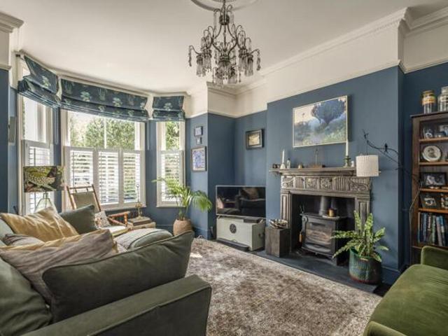 For Sale 3 Bedroom House London Greater London DLS98477346