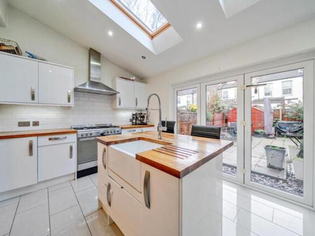 For Sale 3 Bedroom House London Greater London DLS98503754