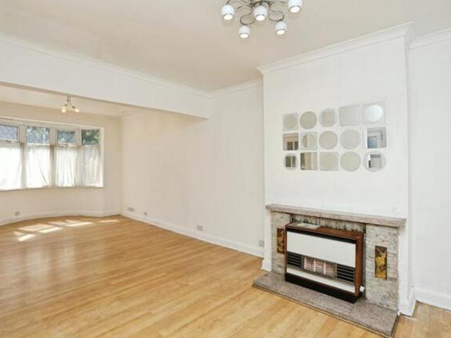 For Sale 3 Bedroom House London Greater London DLS99571941
