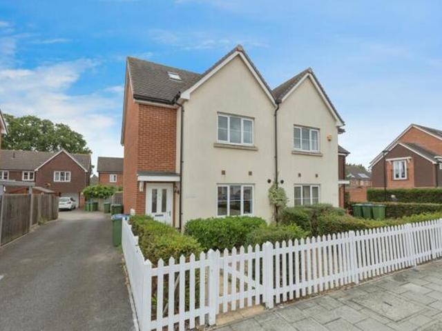 For Sale 3 Bedroom House London Greater London DLS99986544