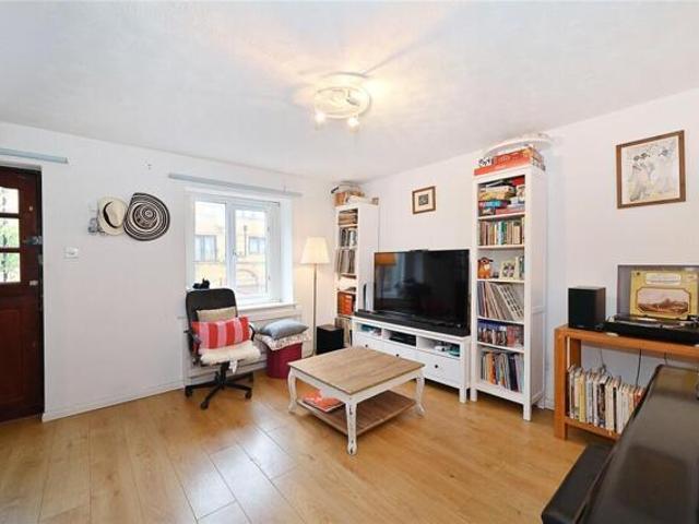 For Sale 3 Bedroom House London Greater London DS100132481