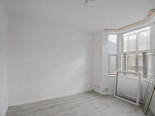 For Sale 3 Bedroom House London Greater London DS100824875