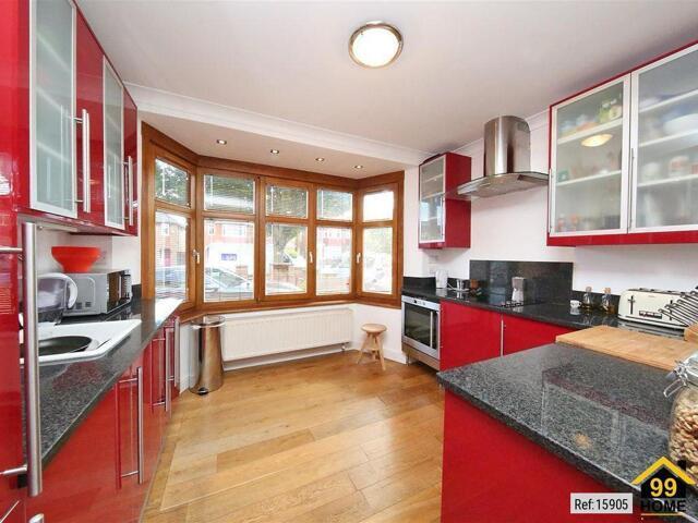 For Sale 3 Bedroom House London Greater London DS101278164