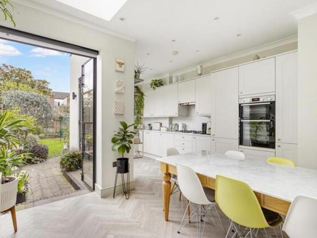 For Sale 3 Bedroom House London Greater London DS101316266