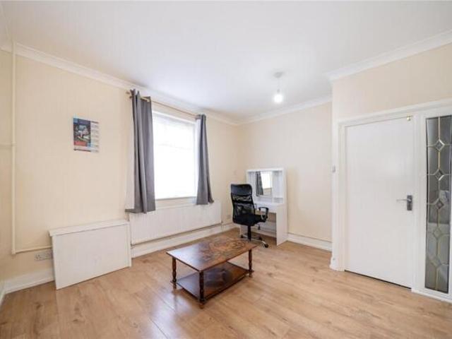For Sale 3 Bedroom House London Greater London DS99735923