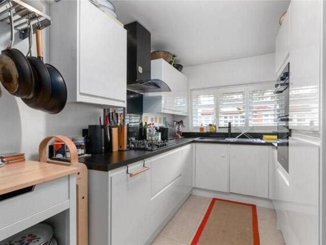 For Sale 3 Bedroom House Londres Greater London DLS98377502