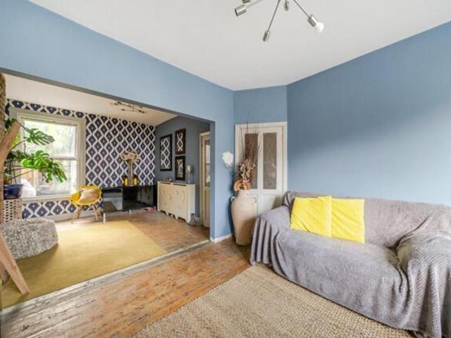 For Sale 3 Bedroom House Londres Greater London DLS100096621