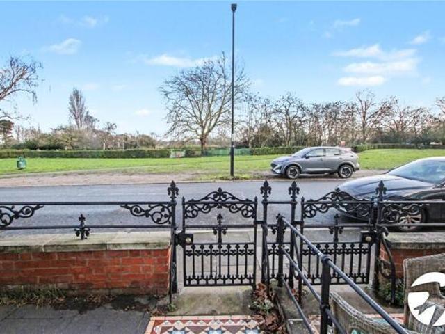 For Sale 3 Bedroom House Londres Greater London DLS101025277