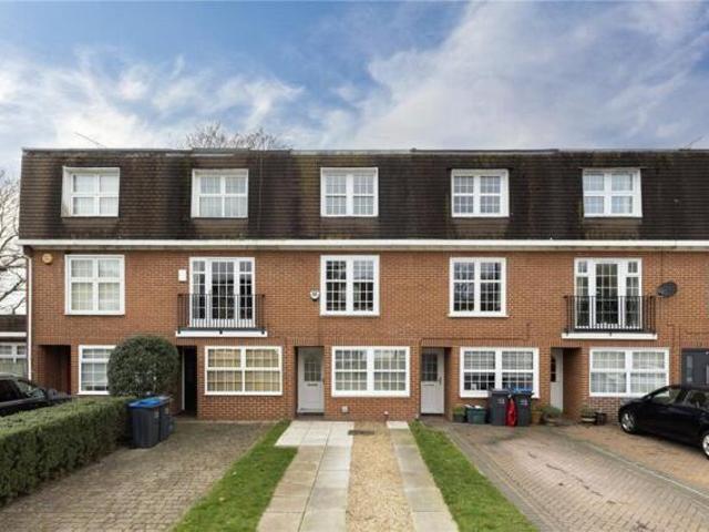 For Sale 3 Bedroom House Londres Greater London DS100855251