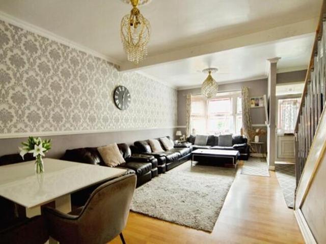 For Sale 3 Bedroom House Londres Greater London DS101676440