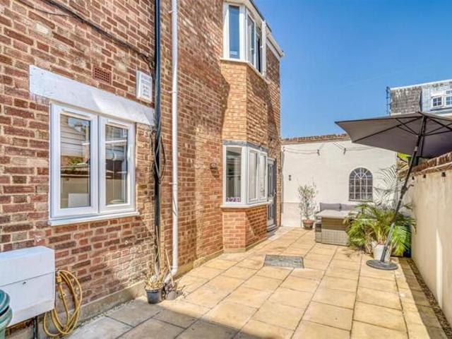 For Sale 3 Bedroom House Londres Greater London DS99277928