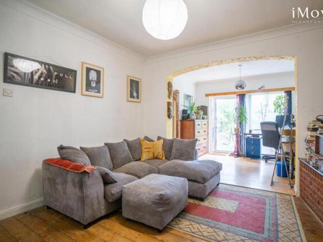 For Sale 3 Bedroom House Londres Greater London DS99735831