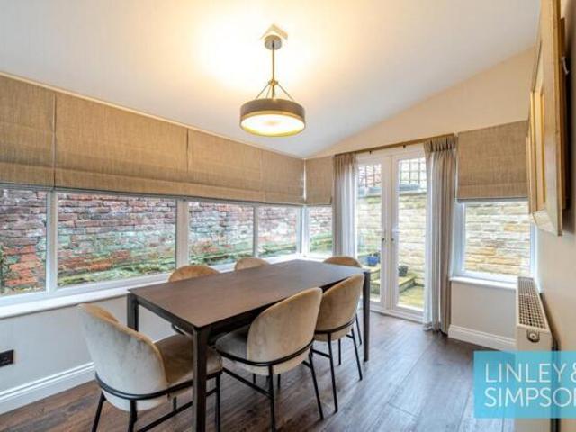 For Sale 3 Bedroom House Leeds Leeds DLS101059647