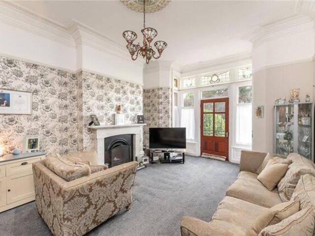 For Sale 3 Bedroom House Leeds Leeds DLS101677700