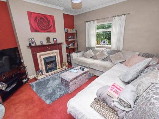For Sale 3 Bedroom House Leeds West Yorkshire DS101678170