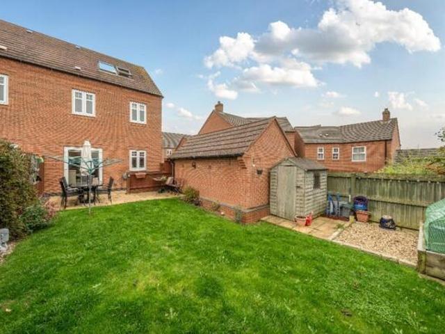 For Sale 3 Bedroom House Leicestershire Leicestershire DLS101678361