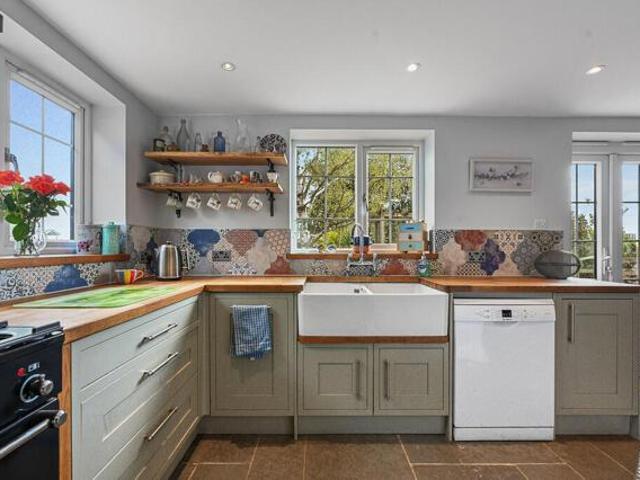 For Sale 3 Bedroom House Little Totham Little Totham DLS99161642