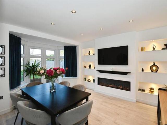 For Sale 3 Bedroom House Lincoln Lincolnshire DS100398301