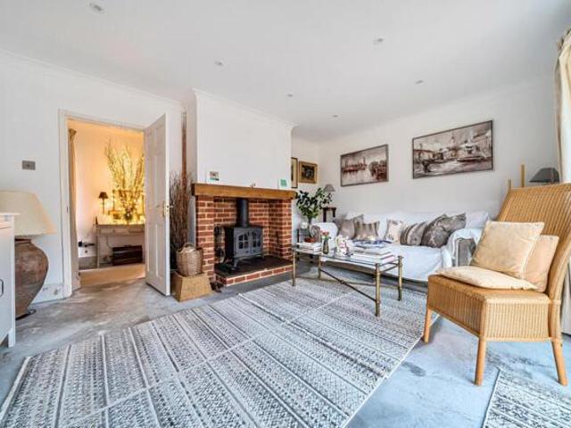 For Sale 3 Bedroom House Liphook Hampshire DLS99092767