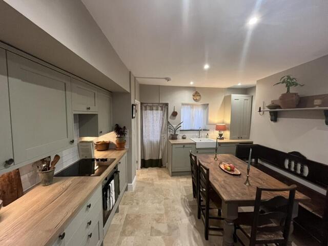 For Sale 3 Bedroom House Llandeilo Carmarthenshire DLS99808654