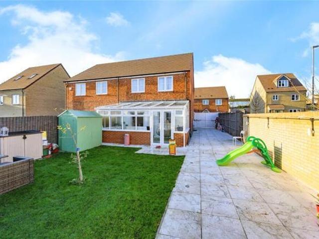 For Sale 3 Bedroom House Luton Luton DLS99840565