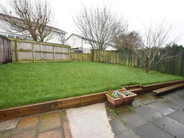 For Sale 3 Bedroom House Moorside Moorside DLS99092753