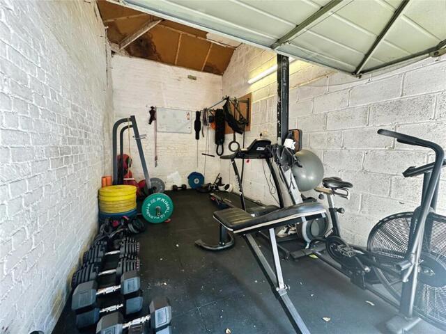 For Sale 3 Bedroom House Maidenhead Windsor And Maidenhead DS101676652
