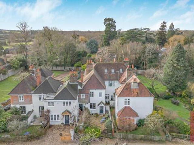For Sale 3 Bedroom House Maidenhead Windsor And Maidenhead DS99926268