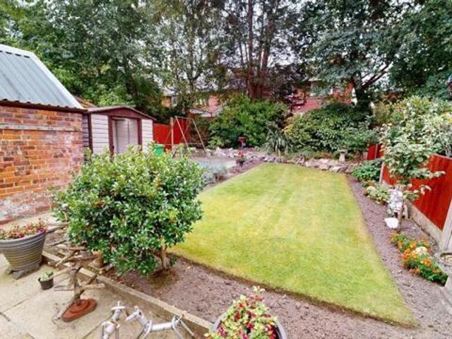 For Sale 3 Bedroom House Manchester Greater Manchester DLS101231898