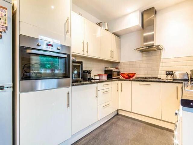 For Sale 3 Bedroom House Manchester Oldham DS98765937