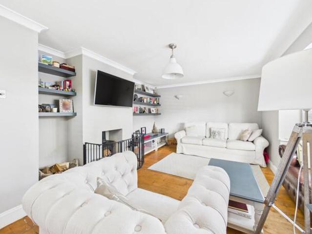 For Sale 3 Bedroom House Marlow Buckinghamshire DS90384910