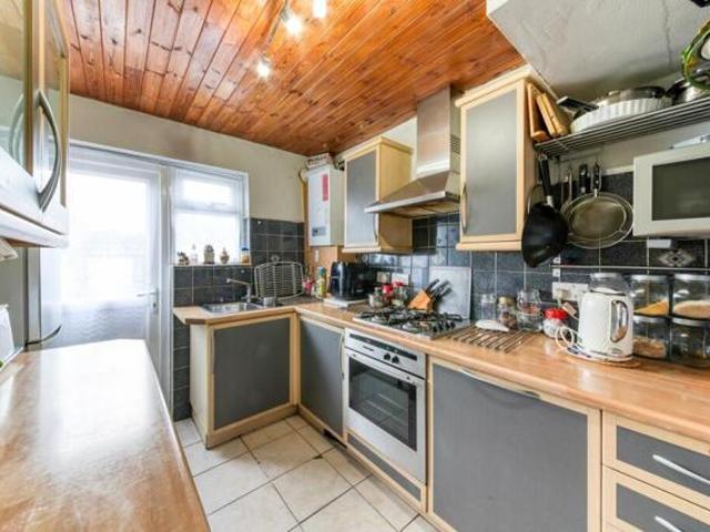 For Sale 3 Bedroom House Mitcham Greater London DS99773805