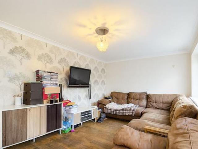 For Sale 3 Bedroom House Middlesbrough Redcar And Cleveland DLS99237209