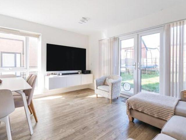 For Sale 3 Bedroom House Milton Keynes Milton Keynes DLS98765651