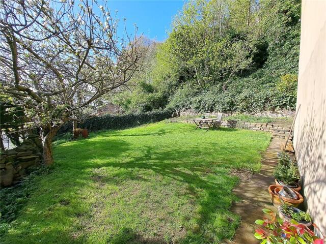 For Sale 3 Bedroom House Mirfield Kirklees DLS101676923