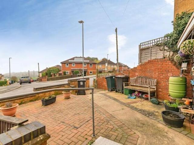 For Sale 3 Bedroom House Nottingham Nottinghamshire DLS100096568