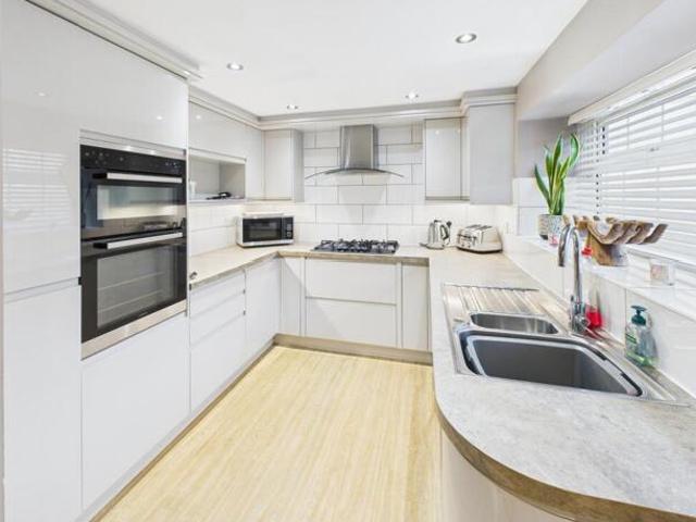 For Sale 3 Bedroom House North Petherton North Petherton DS99808659