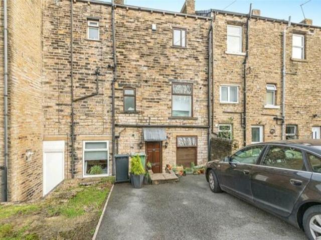 For Sale 3 Bedroom House North Yorkshire Kirklees DS101777622