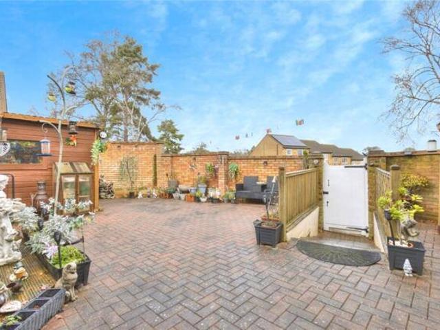 For Sale 3 Bedroom House Northampton Northamptonshire DS100541185