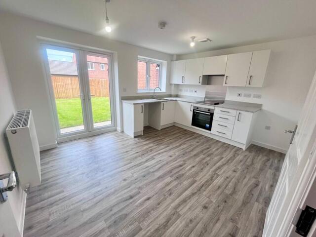 For Sale 3 Bedroom House New Ollerton Nottinghamshire DS100456312