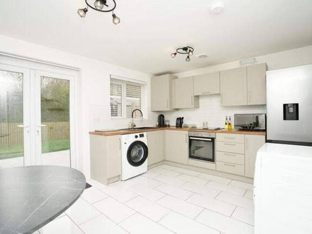 For Sale 3 Bedroom House New Ollerton Nottinghamshire DS100786952