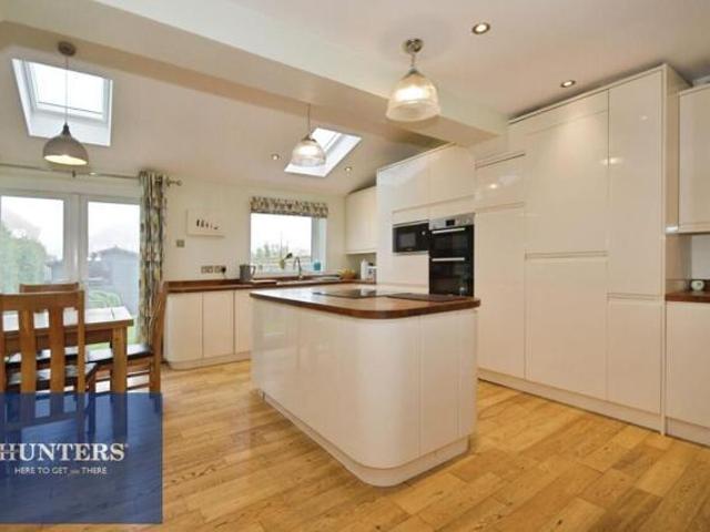 For Sale 3 Bedroom House Newbold Derbyshire DS100540731