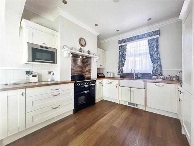 For Sale 3 Bedroom House Newport Isle Of Wight DS99840300