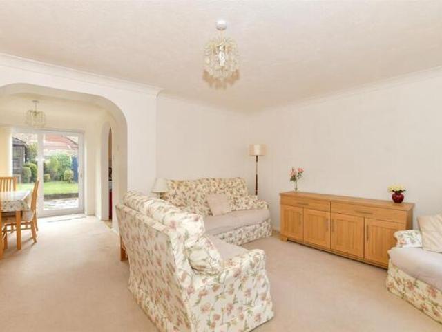 For Sale 3 Bedroom House Southwater West Sussex DS98404425